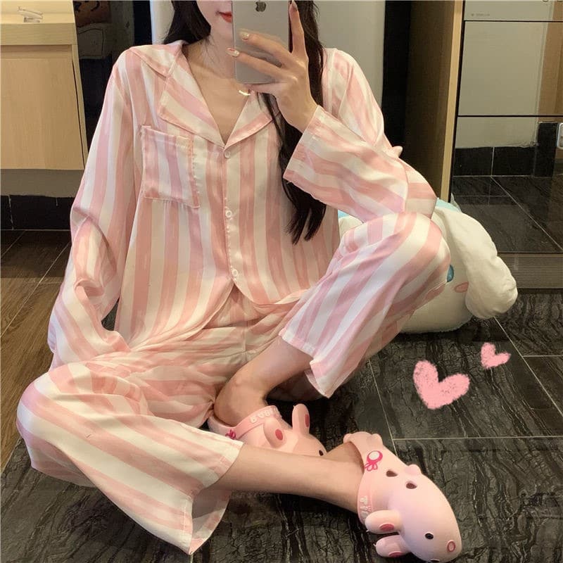 Pyjama pour femme à rayures roses • Tous en Pyjama